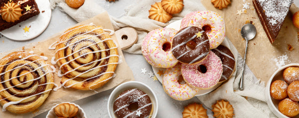 DECADENT DELIGHTS – Lebermuth